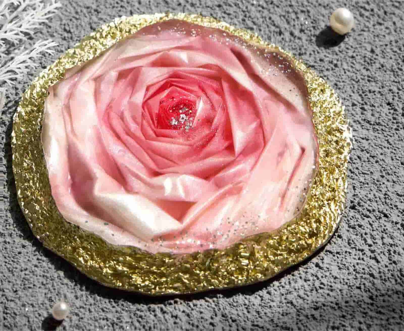 How to Make A Rose Pleated Coaster – Let's Resin